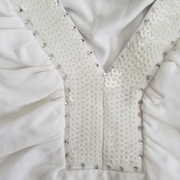 Cache | Tops | Cache White Sequin Sleeveless Top | Poshmark